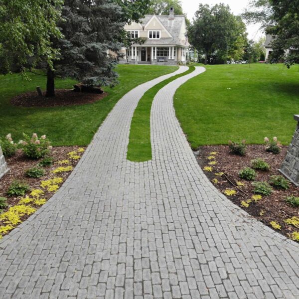 Granite Pavers: Natural Stone, Concrete & Porcelain Options - HDG ...